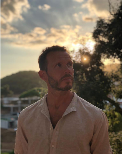 Voor-zorg voor massage, Reiki en voedingsvoorlichting